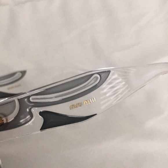 Miu Miu | Accessories | New Miu Miu Transparent Cat Eye Sunglasses ...